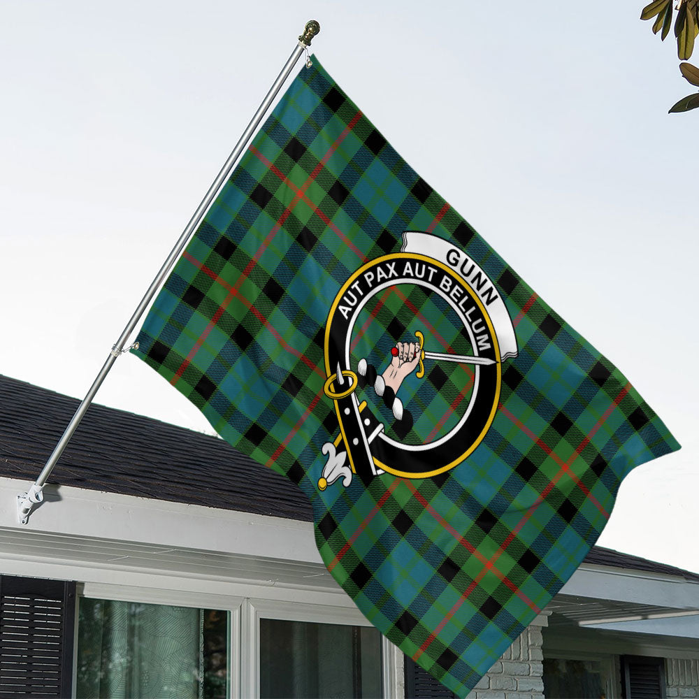 Gunn Ancient Clan Badge Tartan House Flag | Celticprime.com – celticprime