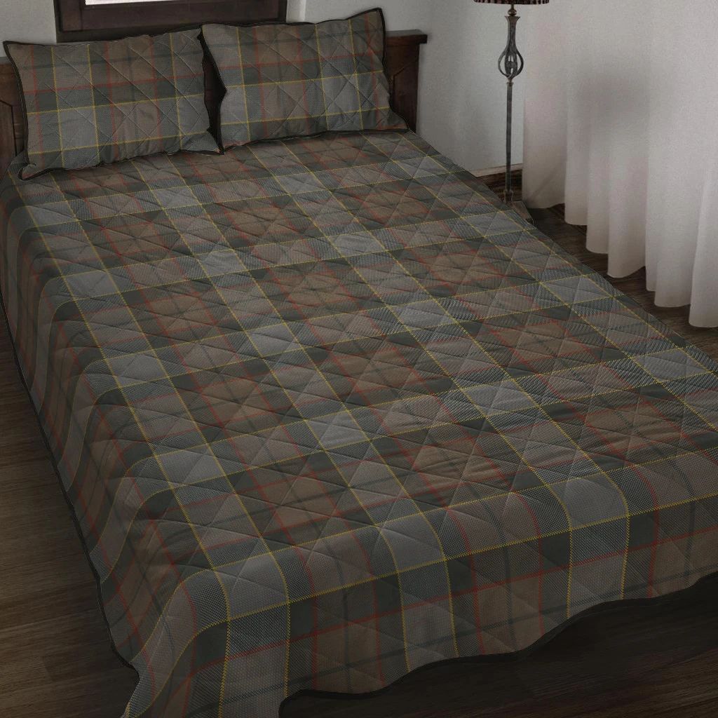 Outlander Fraser Tartan Classic Quilt Bed Set | Celticprime.com ...