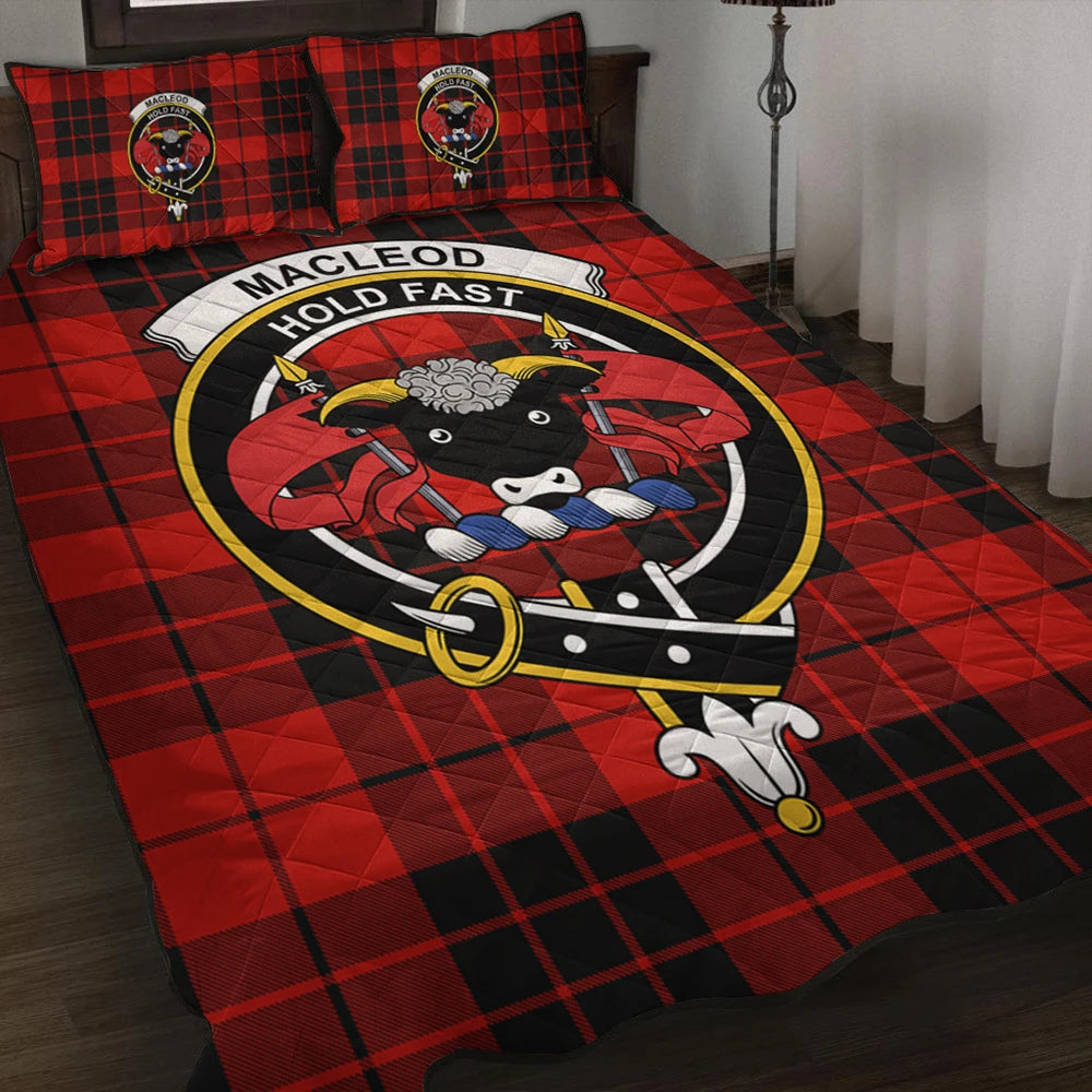 MacLeod of Raasay Tartan Classic Crest Quilt Bed Set | Celticprime.com – celticprime