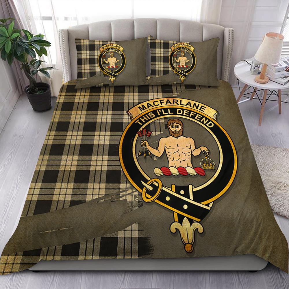MacFarlane Black & White Tartan Classic Crest Bedding Set | Celticprime.com – celticprime