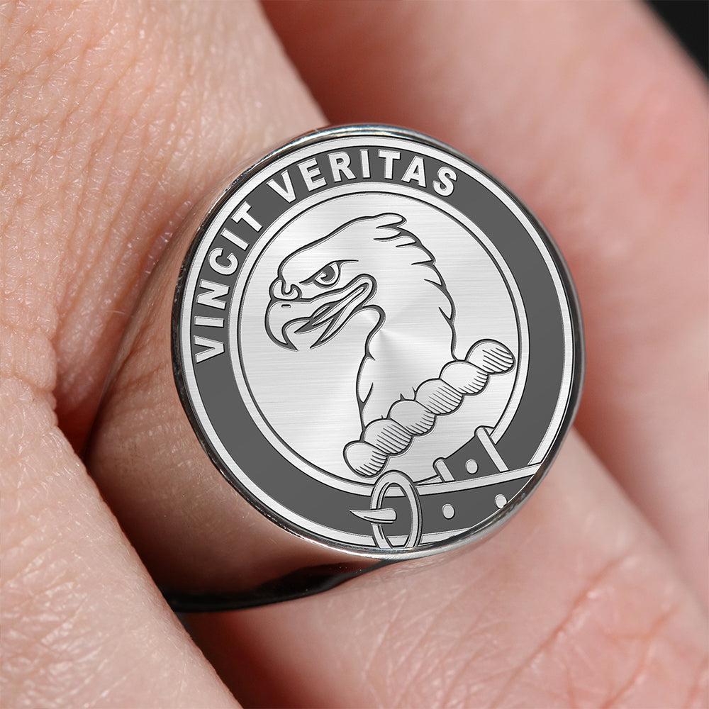 Allison Clan Badge Engraved Signet Ring | Celticprime.com – celticprime