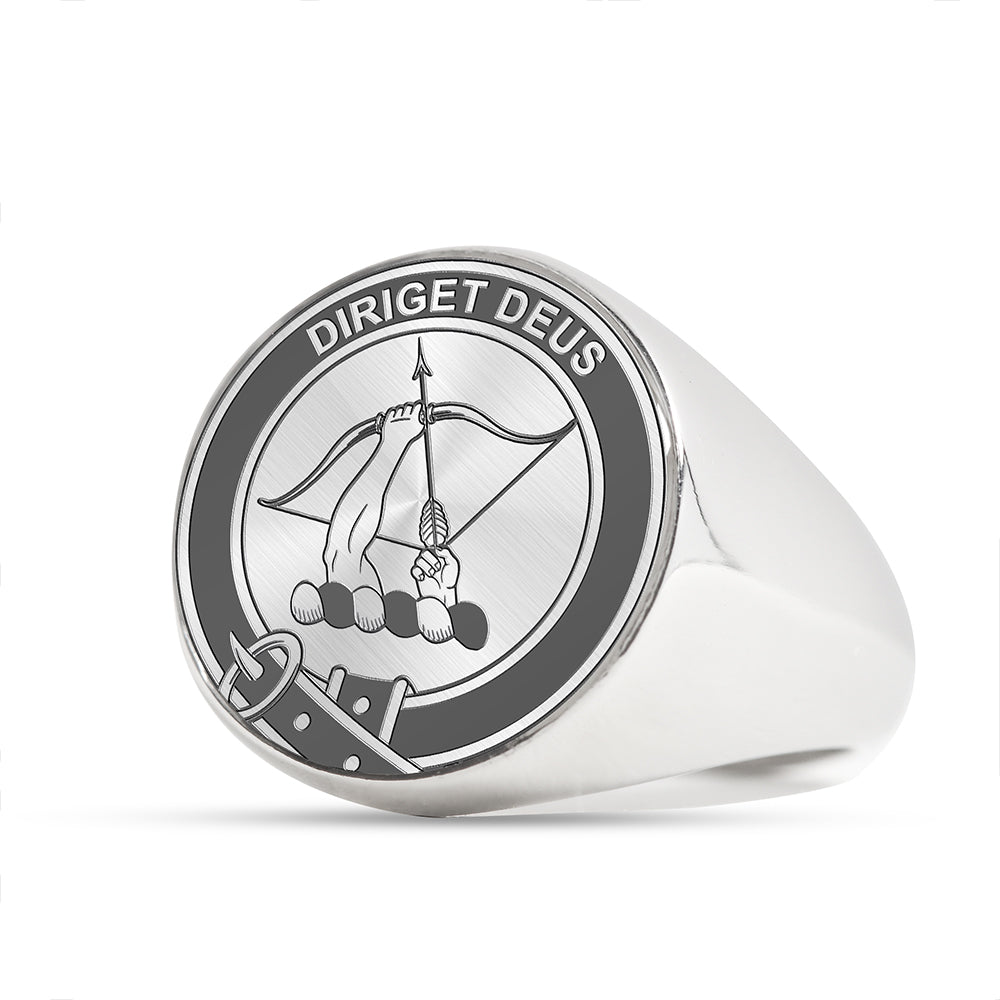 Butter Clan Badge Engraved Signet Ring | Celticprime.com – celticprime