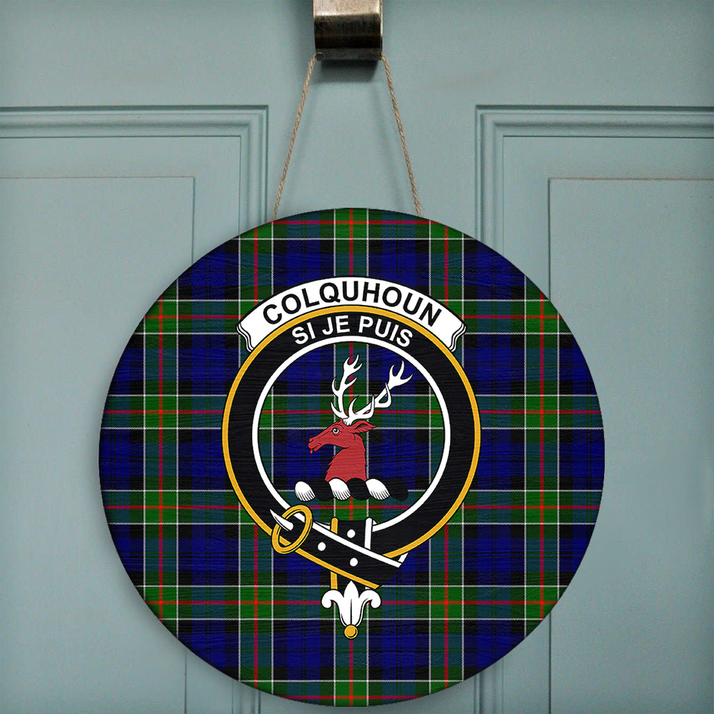 Colquhoun Modern Tartan Classic Crest Round Wooden Sign | Celticprime ...