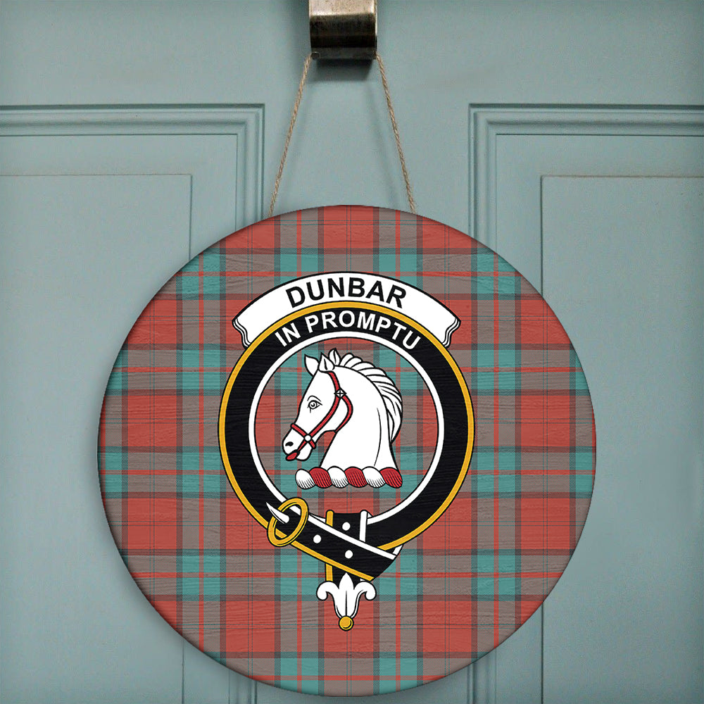 Dunbar Ancient Tartan Classic Crest Round Wooden Sign | Celticprime.com ...