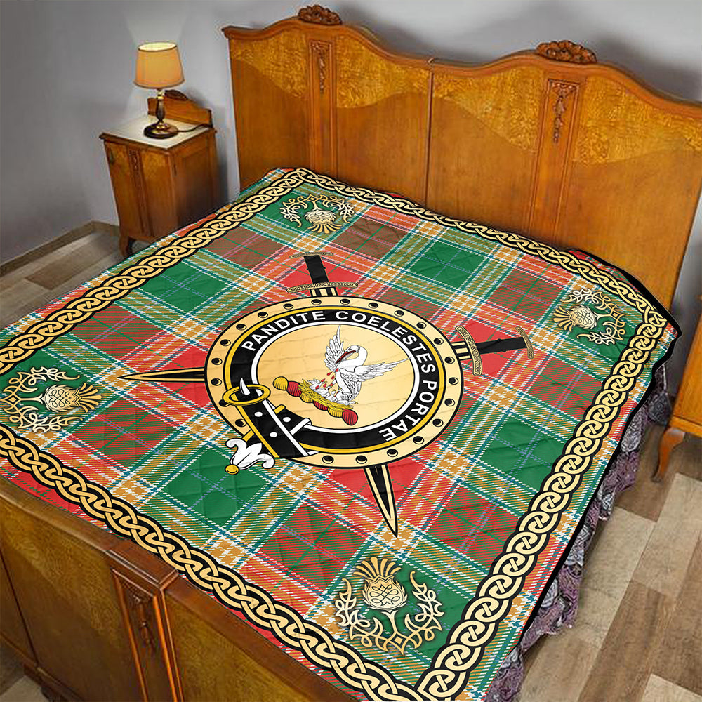Gibson (Gibbs) Ancient Clan Badge Tartan Premium Quilt Celtic Shield | Celticprime.com – celticprime
