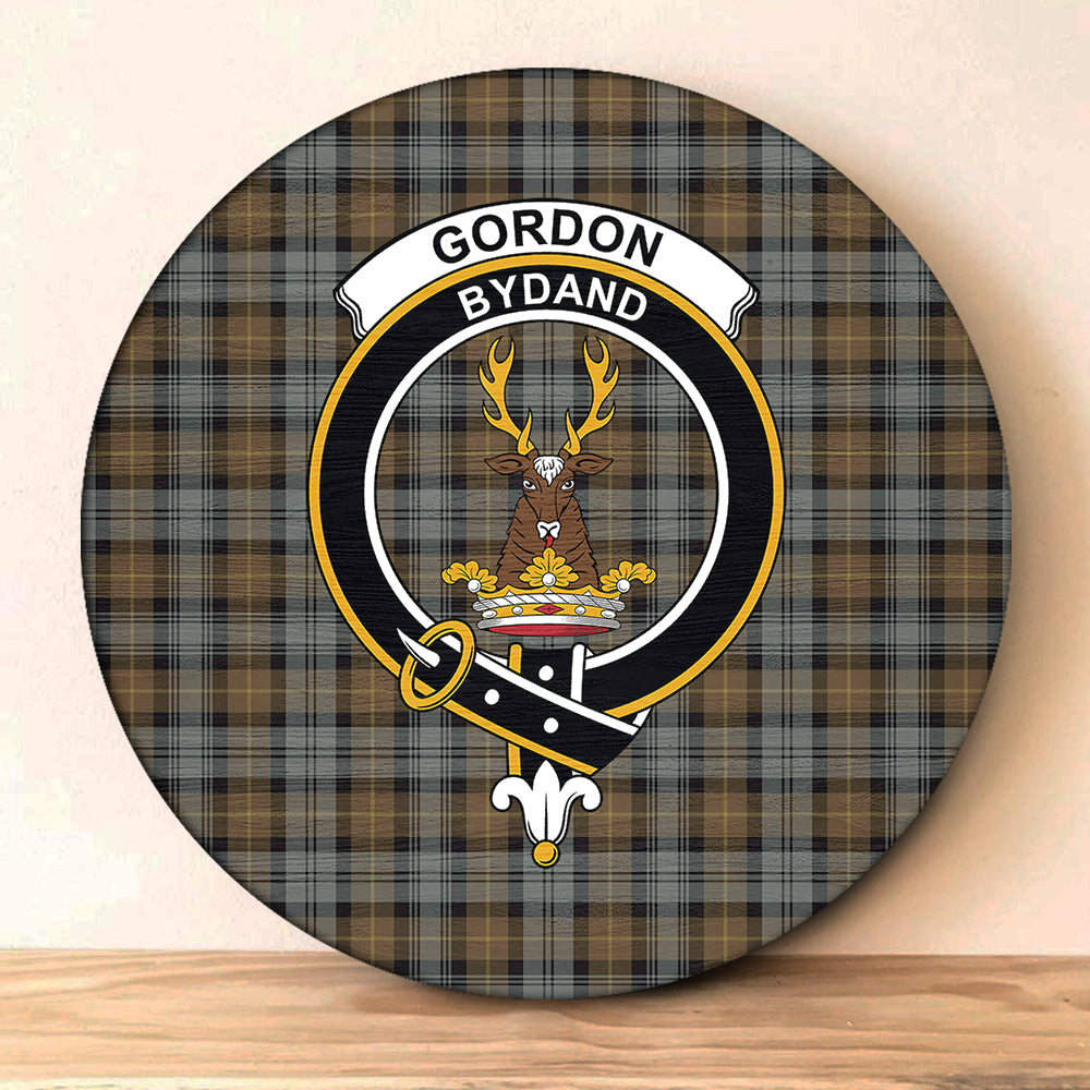 Gordon Weathered Tartan Classic Crest Round Wooden Sign | Celticprime ...