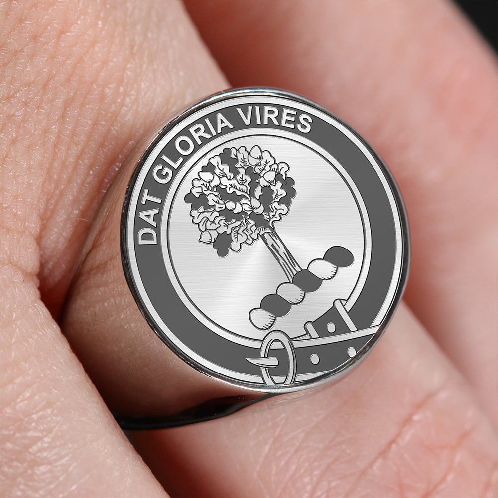 Hogg Clan Badge Engraved Signet Ring | Celticprime.com – celticprime