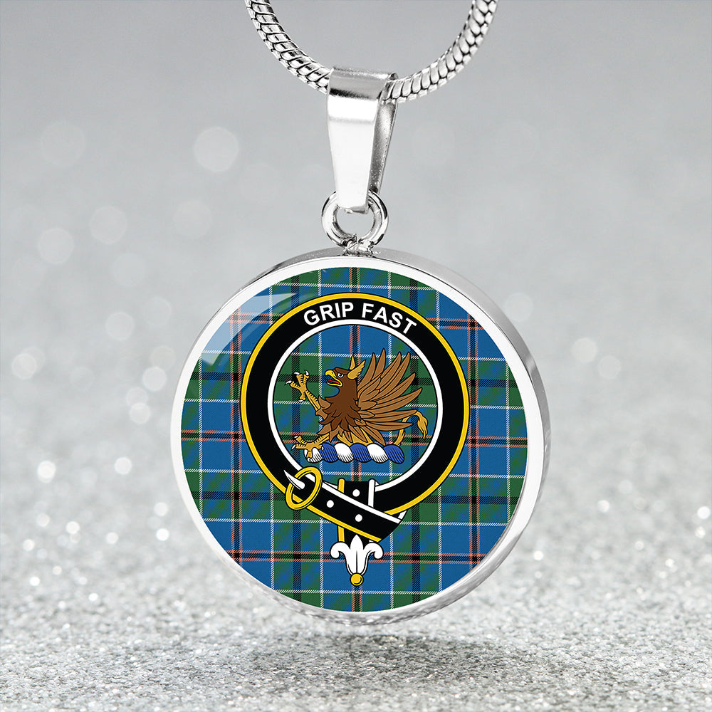 Leslie of the Hebrides Ancient Clan Badge Tartan Classic Circle ...