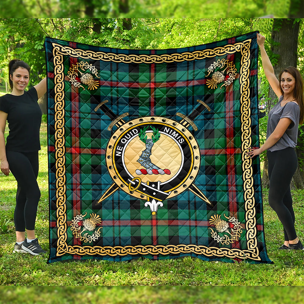 MacKinlay Ancient Clan Badge Tartan Premium Quilt Celtic Shield ...