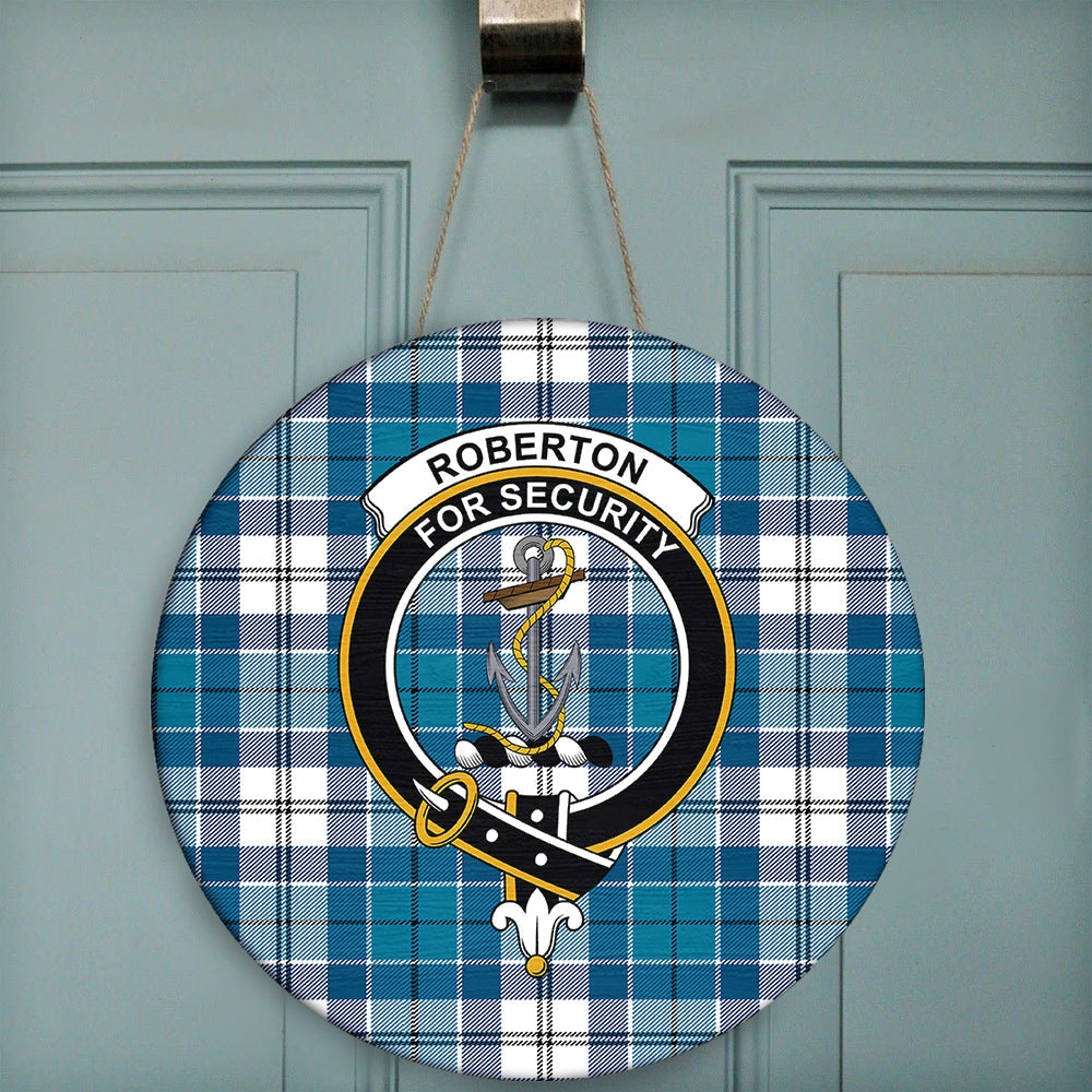Roberton Tartan Classic Crest Round Wooden Sign | Celticprime.com ...
