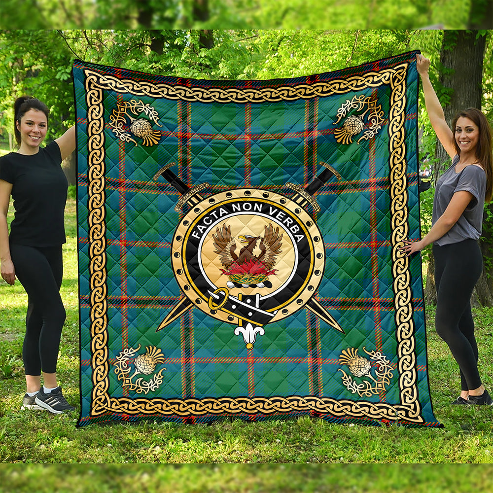 Snodgrass Ancient Clan Badge Tartan Premium Quilt Celtic Shield ...