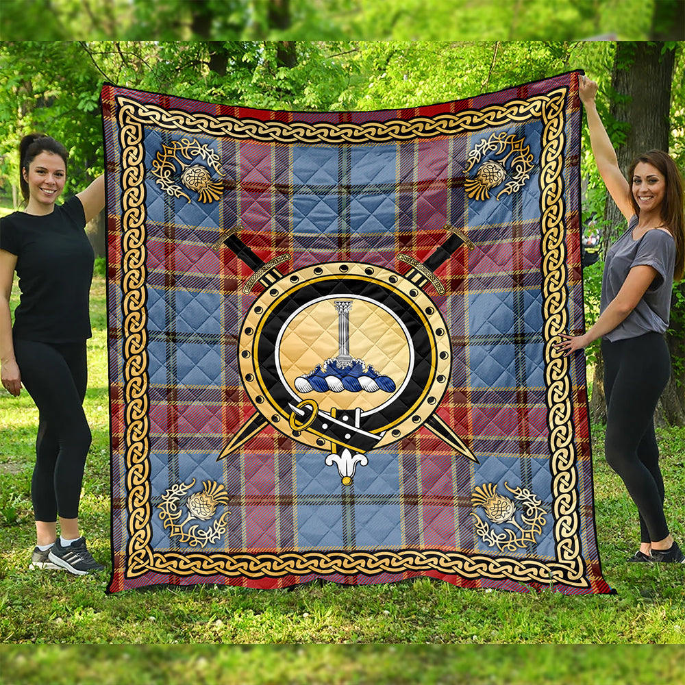 Traill (Trayle) Ancient Clan Badge Tartan Premium Quilt Celtic Shield | Celticprime.com ...