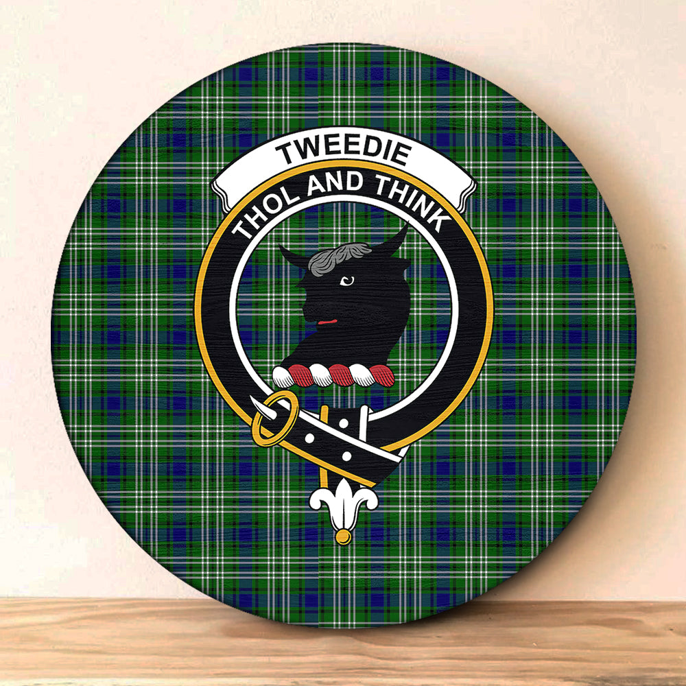 Tweedside District Tartan Classic Crest Round Wooden Sign | Celticprime ...